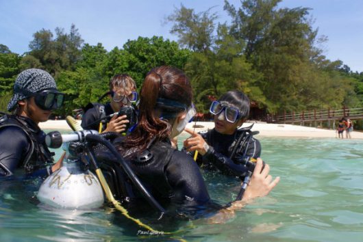 Learn to Scuba Dive – Welcome to Diving Kota Kinabalu